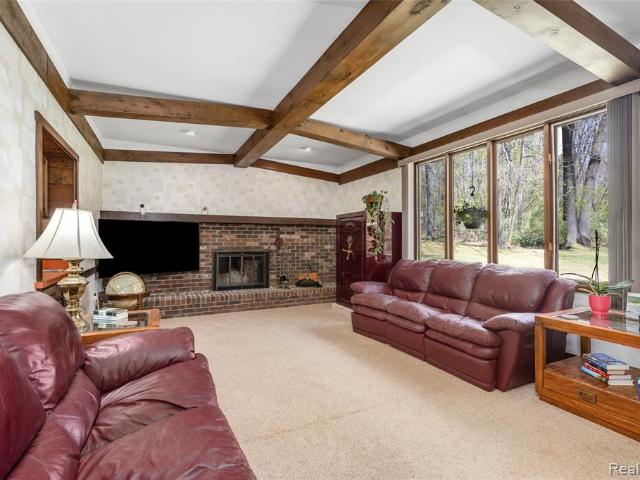 9730 Gibbs Road
