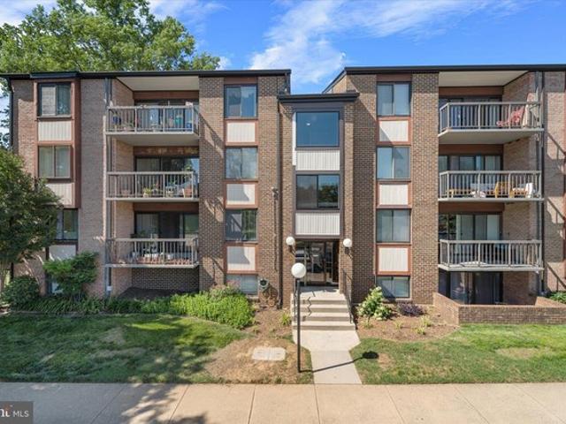 9730 Kingsbridge Dr Apt 3, Fairfax, VA 22031