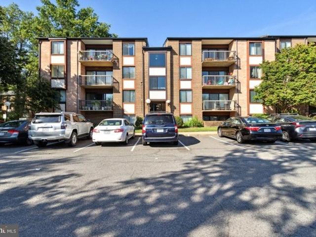 9730 Kingsbridge Dr Apt 3, Fairfax, VA 22031