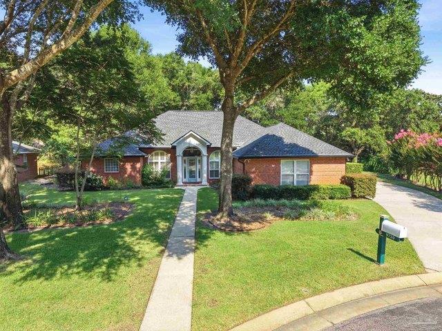 9730 Limpkin Ln, Pensacola, FL 32507