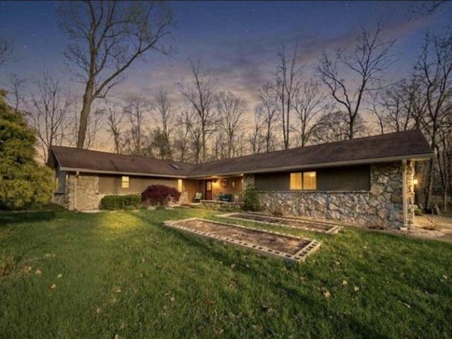 9731 N Private Road 310 W, Brazil, IN 47834