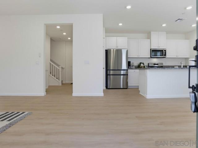 973 Bradley Way