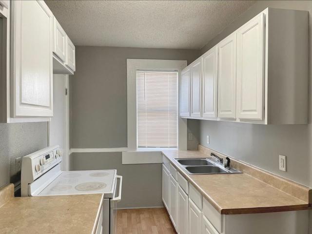 973 Geranium Ave E 2 Bedroom Apartment for Rent at 973 Geranium Ave E, St. Paul, MN 55106 Payne Phalen