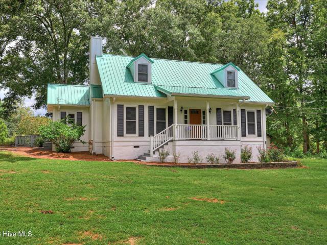 973 Forest Drive