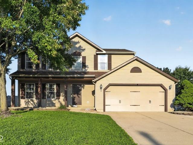973 Thornwood Dr, Greenwood, IN 46143