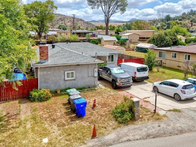 9747 Lakeview Rd, Lakeside, CA 92040 | MLS #PTP2603 | Compass