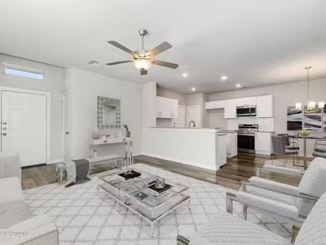 9748 and 9752 Grosbeak Ln, Magnolia, TX 77354 MLS 54057379