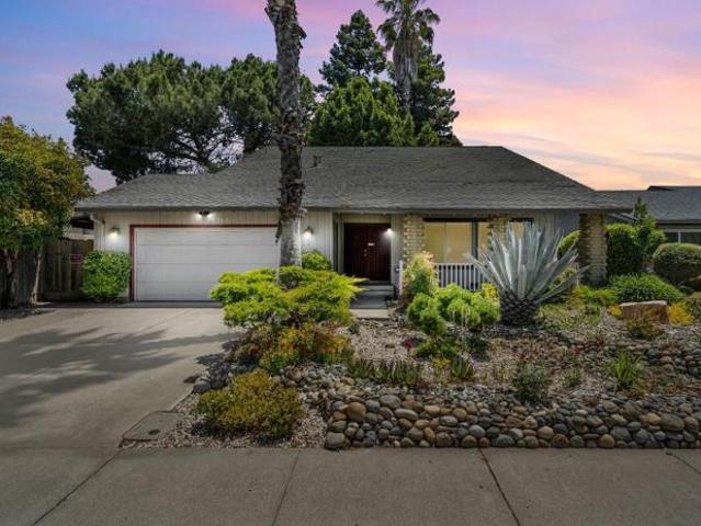 9748 Hickock Dr, Stockton, CA 95209