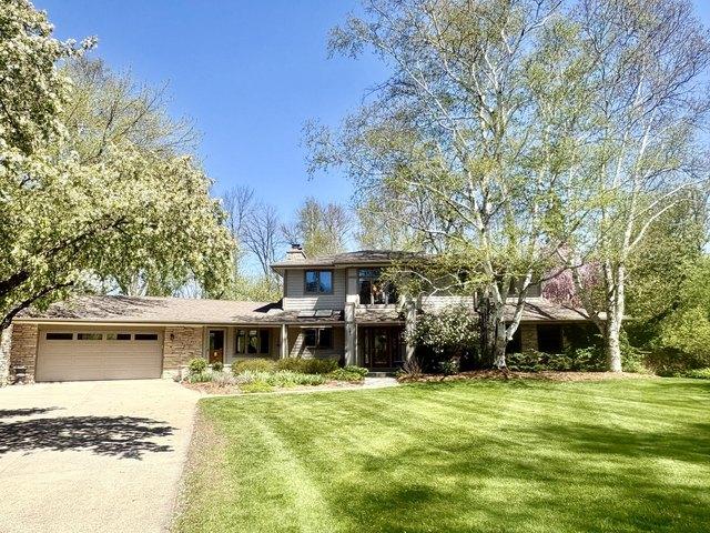 9740 N Riverside Rd, Mequon, WI 53092