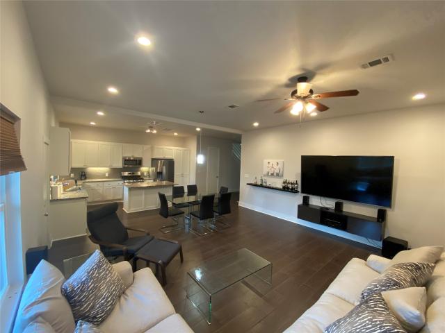 9741 Fabiola Dr, Houston, TX 77075 | MLS #15866 | Compass