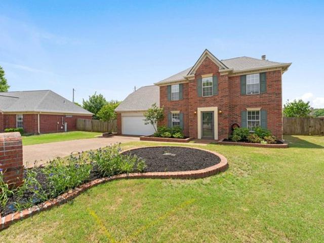 9741 Green Ridge Cv, Lakeland, TN 38002
