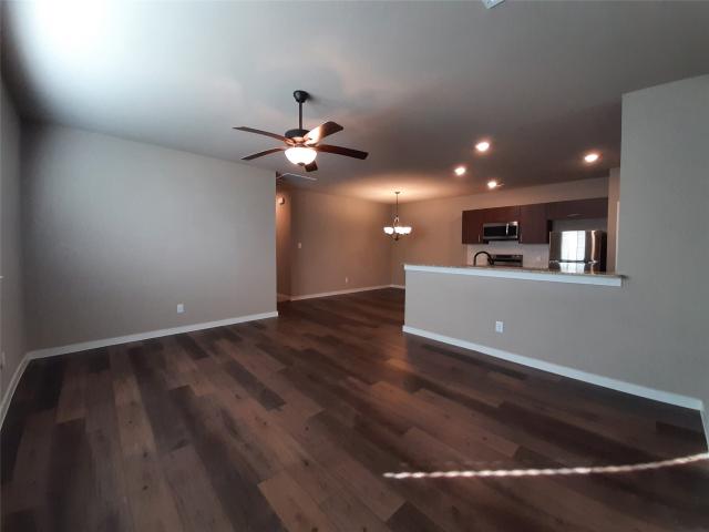 9741 Grosbeak Lane
