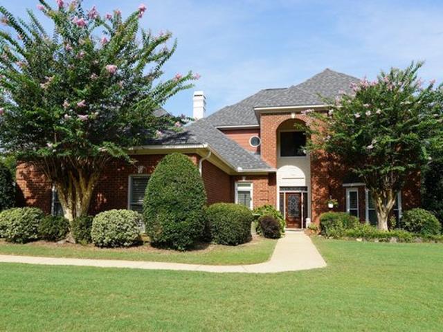 9742 Bent Brook Dr, Montgomery, AL 36117