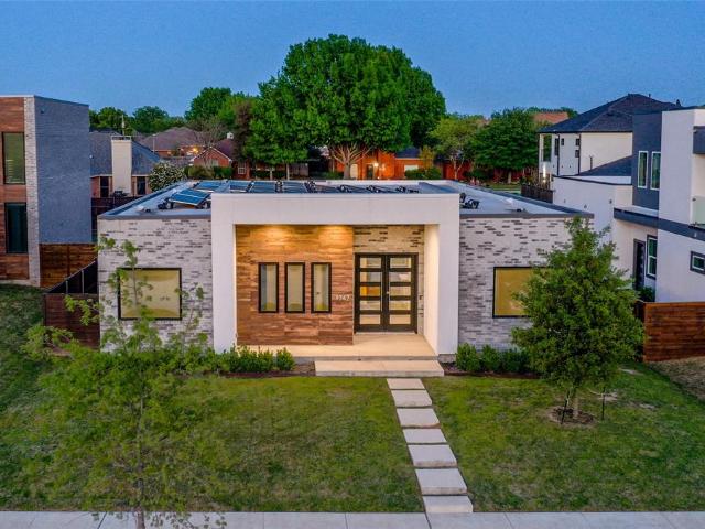 9742 Sunset Drive