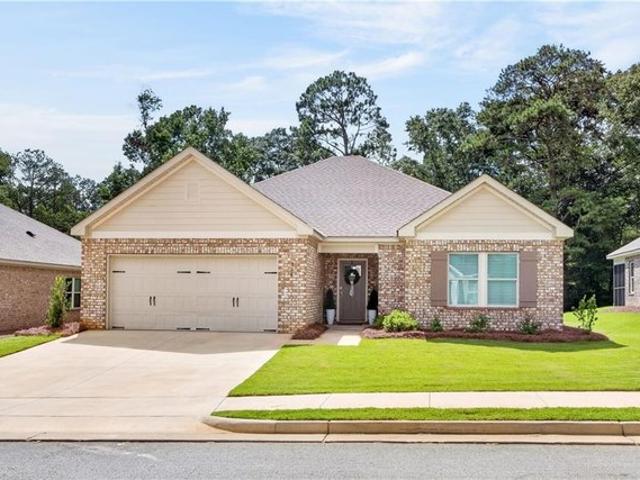 974 Great Bear Rd, Opelika, AL 36804