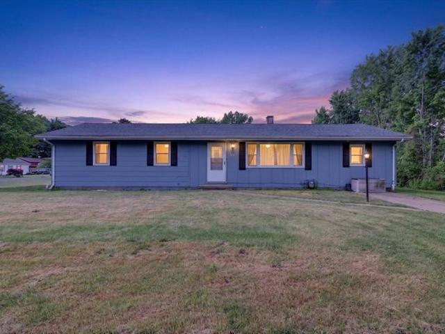 974 Emerson Ave, Benton Harbor, MI 49022
