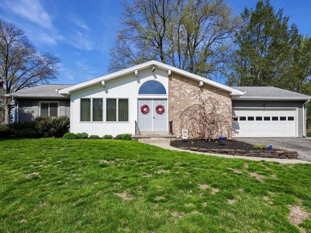 974 Hermosa Ave, Lancaster, PA 17601