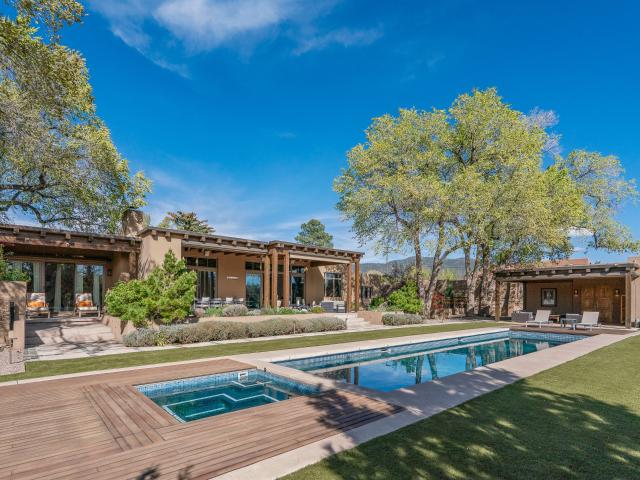 974 Old Santa Fe Trail