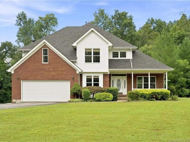 974 Pinewood Trl NE, New Salisbury, IN 47161