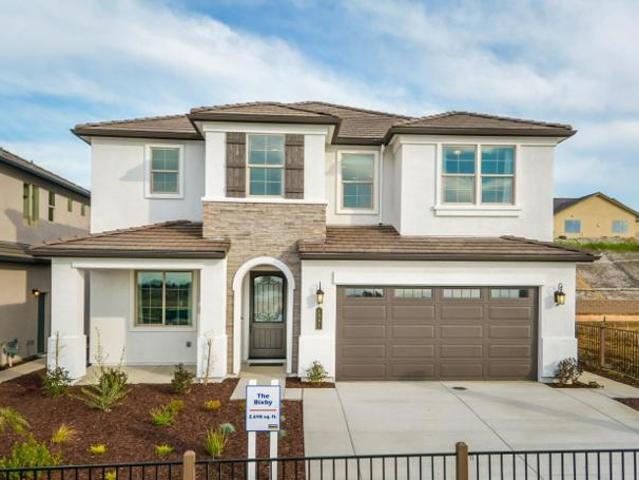 974 Pismo Ct 15 8, Hollister, CA 95023
