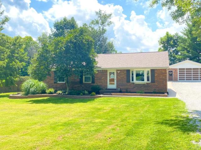 974 Trout Ln