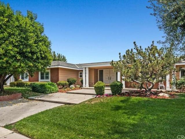 9756 Melvin Ave, Northridge, CA 91324