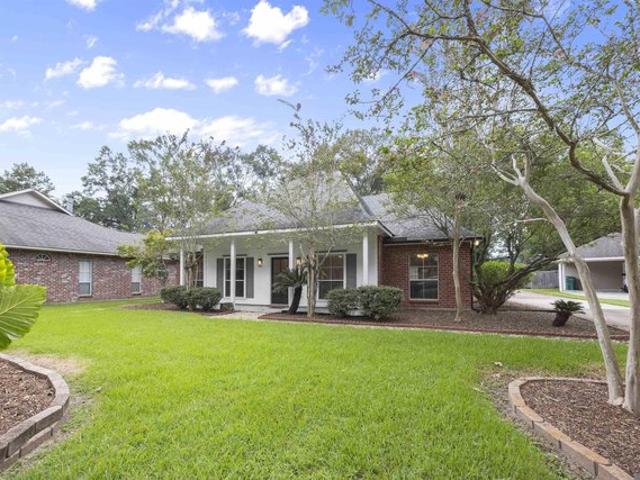 9757 Shiloh Ct, Denham Springs, LA 70726