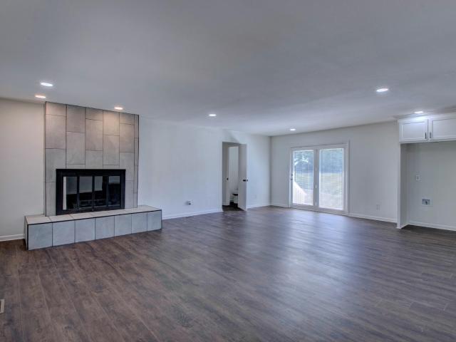 9758 Clove Road