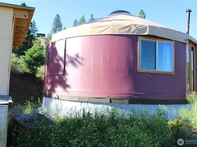 9750 Nahahum Canyon Rd, Cashmere, WA 98815