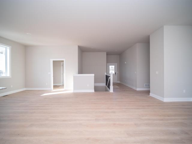 9750 Hawks Pointe Trail