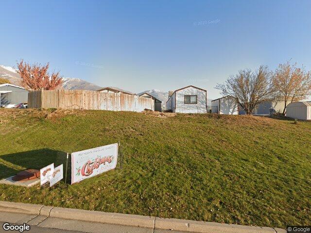 975 E 1175 S Trlr 42, Kaysville, UT 84037