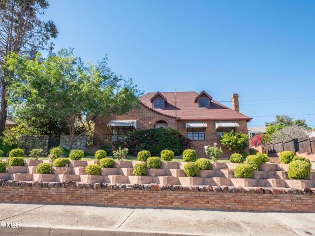 975 Loma Vista Pl, Santa Paula, CA 93060 | MLS #226001 VC | Compass