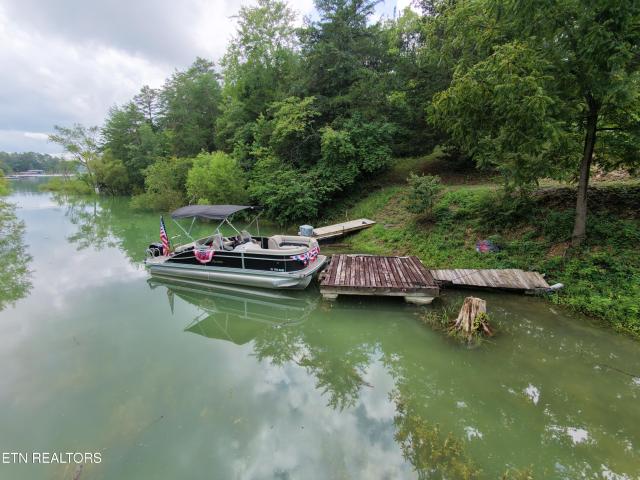 975 Lake Smoky Rd