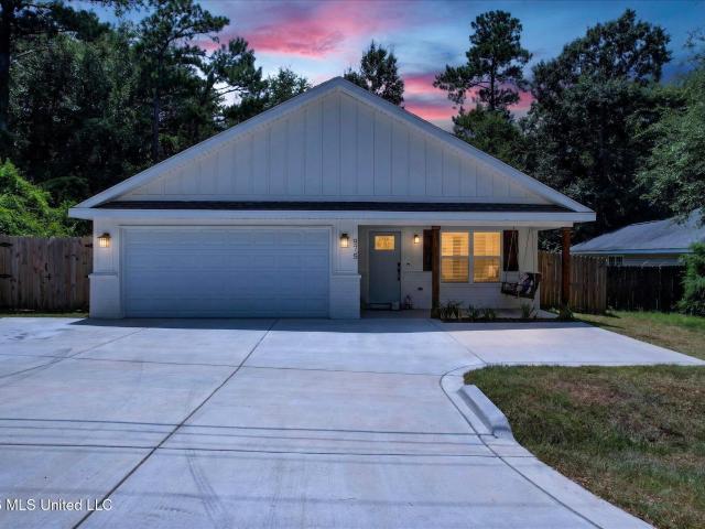 975 Luawai Way