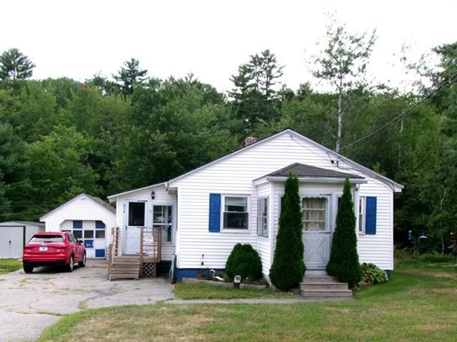 975 Sawyer Rd, Greene, ME 04236