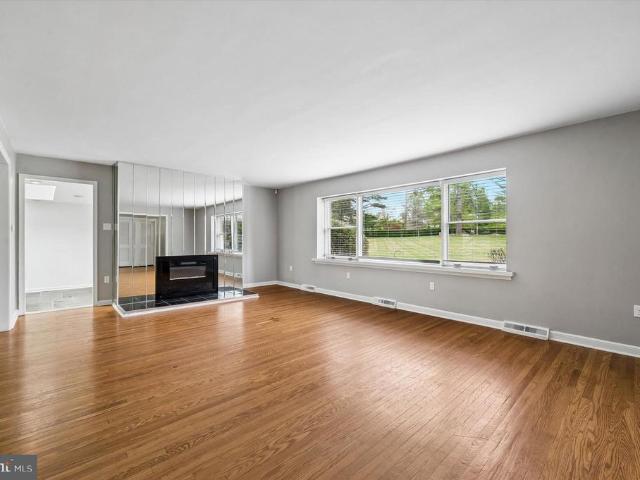 975 Palmers Mill Road