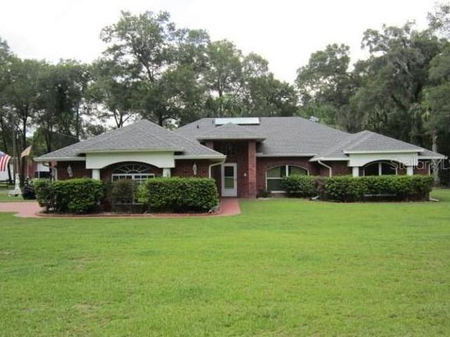 975 Rolling Acres Dr, Deland, FL 32720 in De Land, Florida