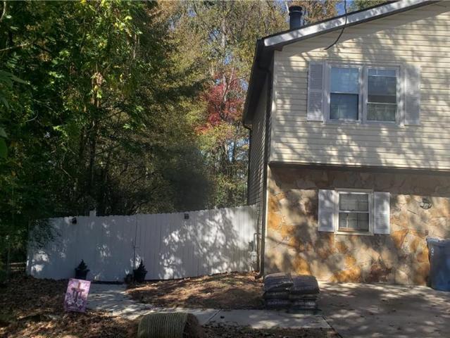 975 Ridgedale Drive