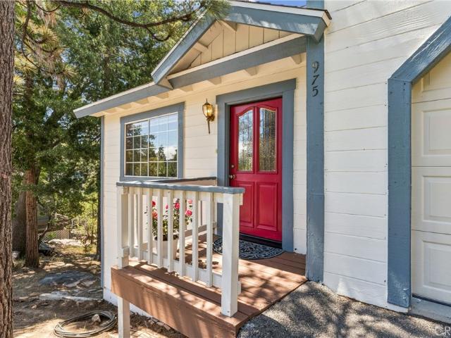 975 Teakwood Drive