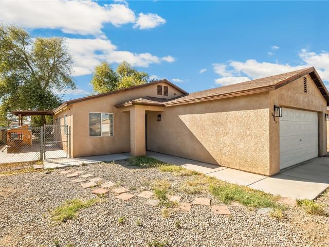 9765 Arizona Dr, Mohave Valley, AZ 86440 | MLS #037664 | Compass