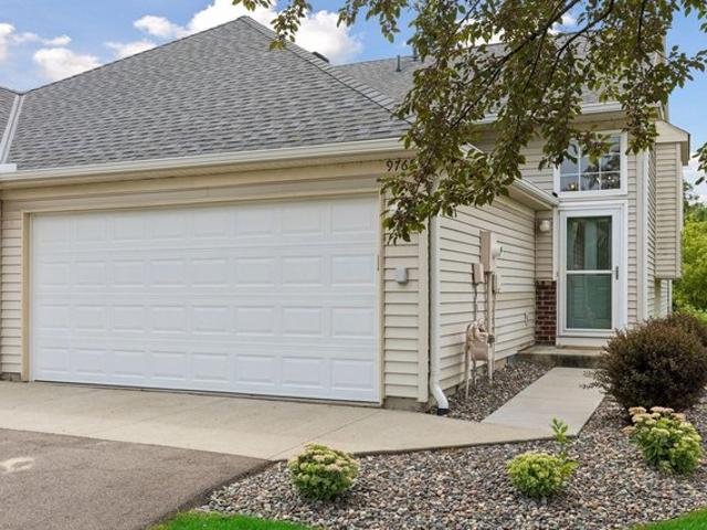 9765 Zinnia Ln N, Maple Grove, MN 55369