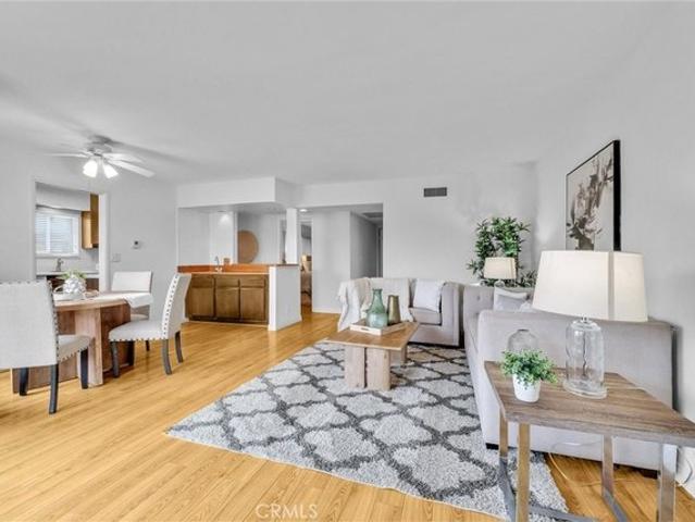 9766 Verde Mar Dr, Huntington Beach, CA 92646