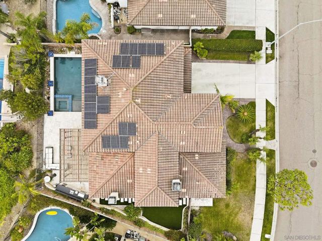 9767 Deer Trail Dr
