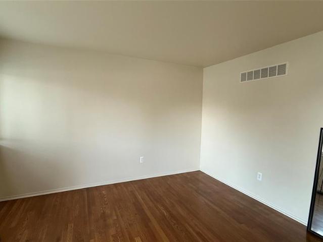 9768 Cornell
