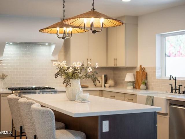 9760 E Caron St, Scottsdale, AZ 85258