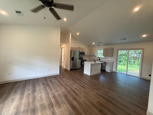 9760 Private Road 8319