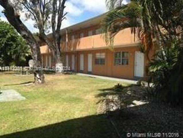 9760 SW 184th St #8A, Cutler Bay, FL 33157