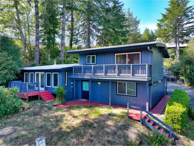 97639 Marina Heights Loop, Brookings, OR 97415 | MLS #720505 | Compass