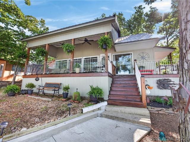 976 Cable Point Drive
