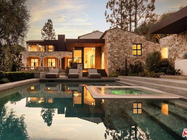 976 N Alpine Dr, Beverly Hills, CA 90210